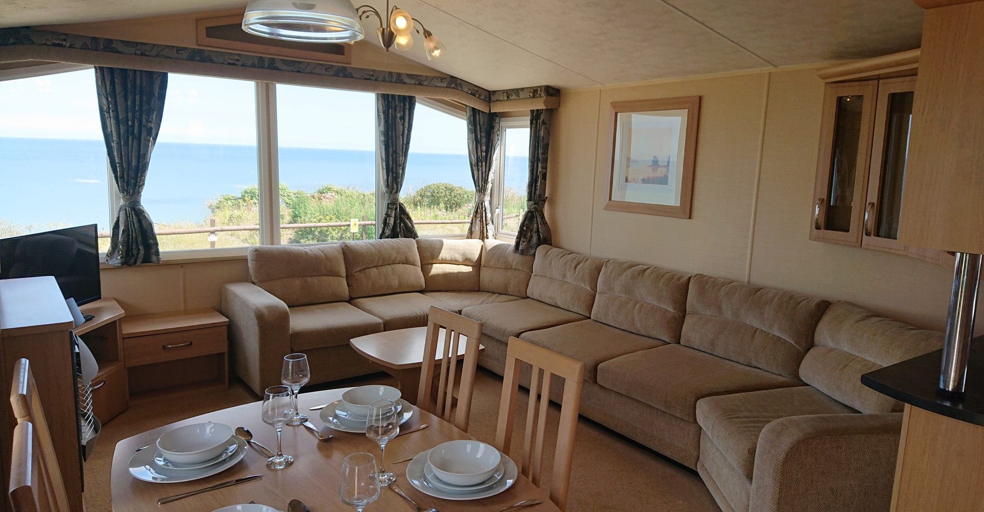 Caravans for Hire - Trimingham House Caravan Park